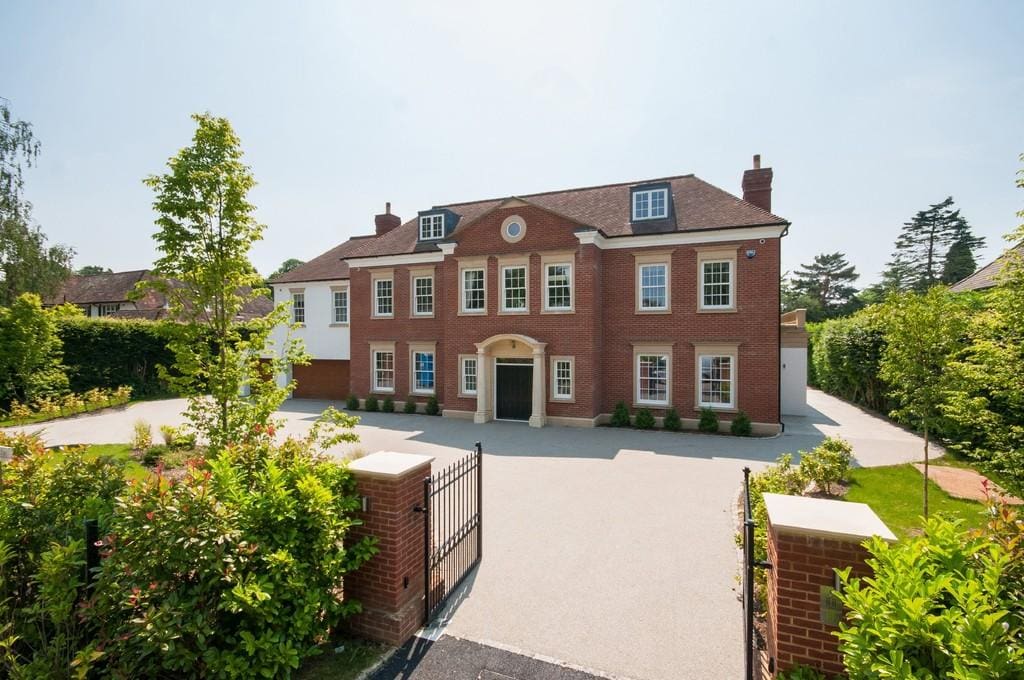 Tresanton, Warren Drive, Kingswood, KT20 6PT | Solo Property Group